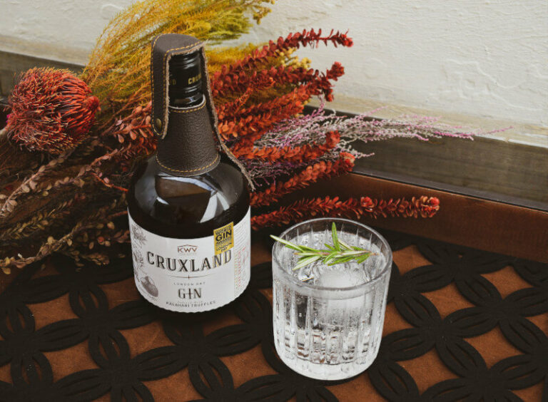 Know Your Different Gin Types With This Guide - Bourbon and Shamrocks